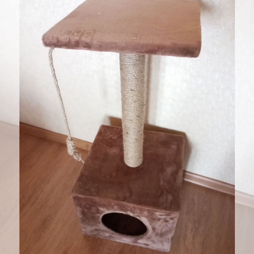 Когтеточка с домиком