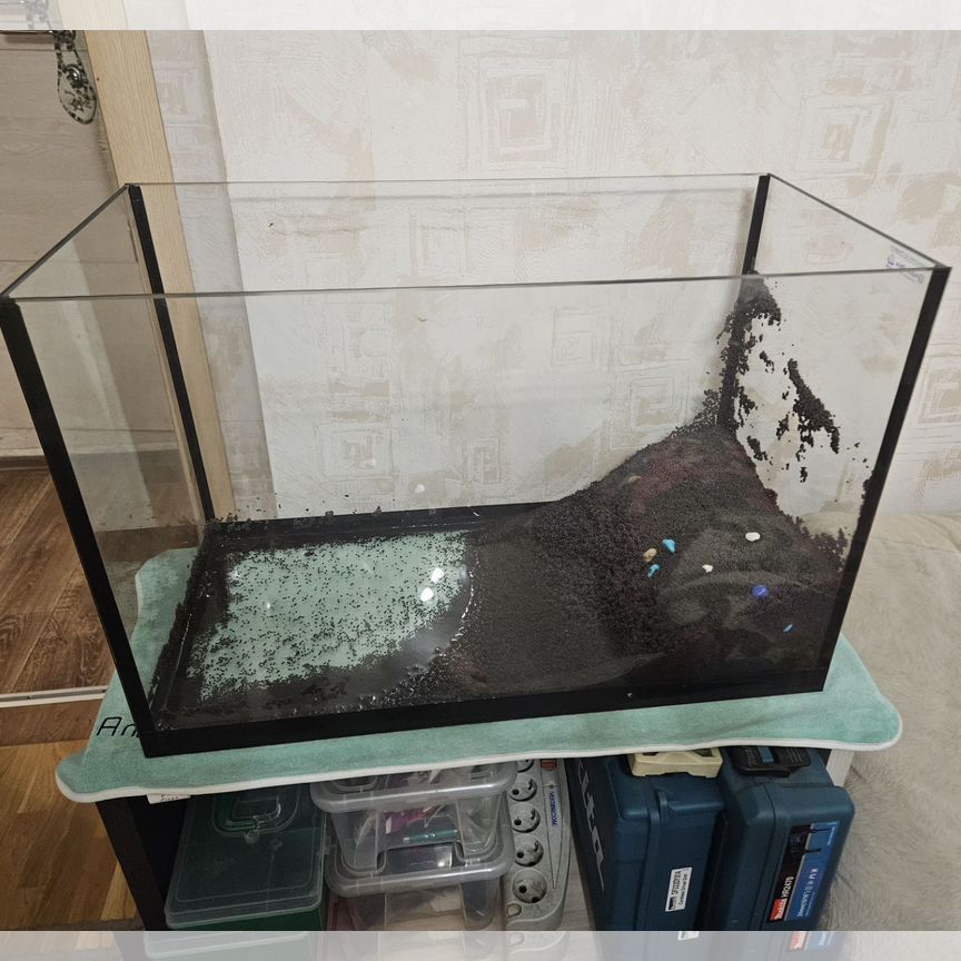 Аквариум на 80 литров