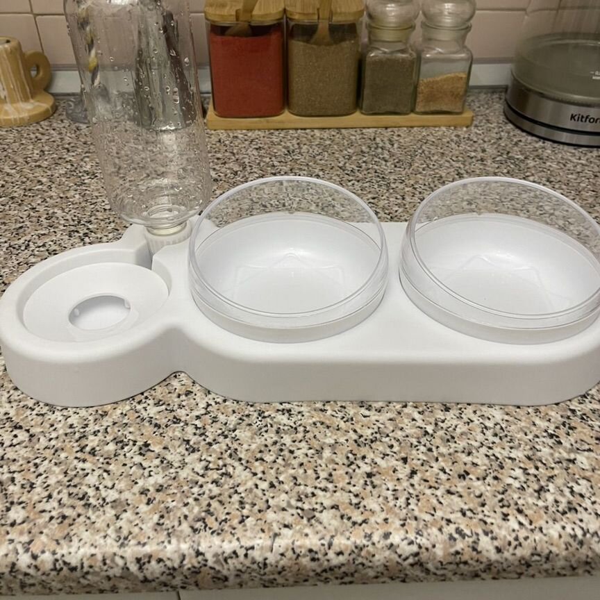 Миска с автопилкой