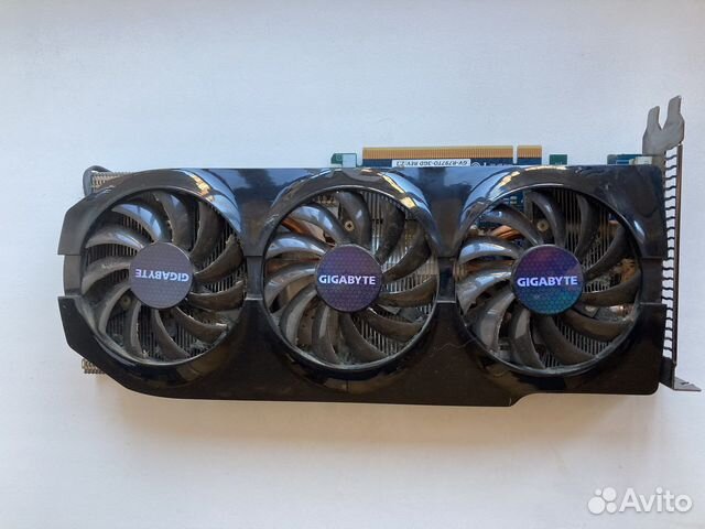 Видеокарта AMD Radeon R9 200 / HD 7900 Series купить в Санкт-Петербурге ...