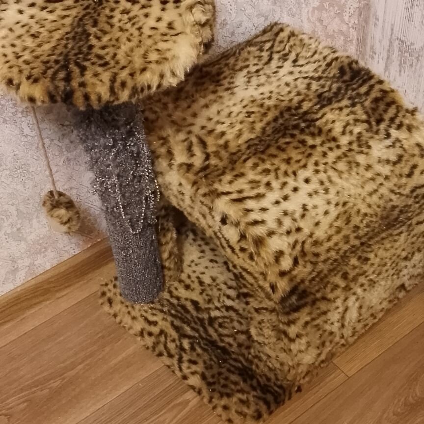 Бронь Домик для кошки с когтеточкой бу