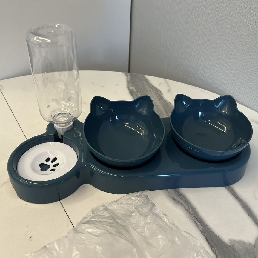 Двойная миска с автопоилкой 500 мл новая