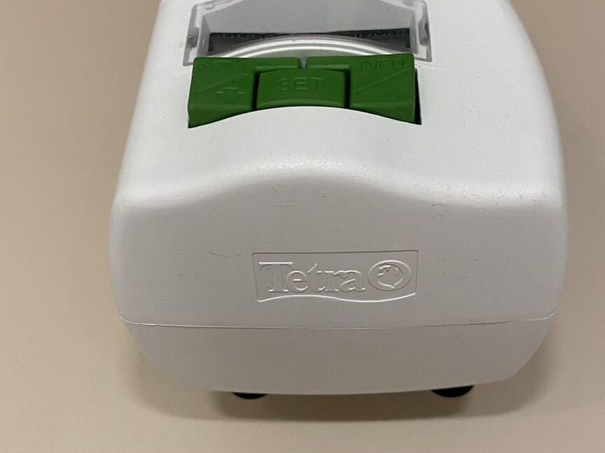 Автоматическая кормушка Tetra myFeeder white