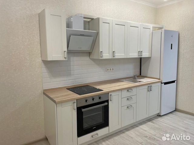 Кухня 240 см с витрины. Новая. Есть много других купить в Москве ...