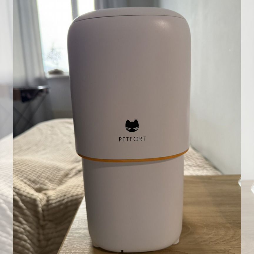 Автоматическая кормушка для животных