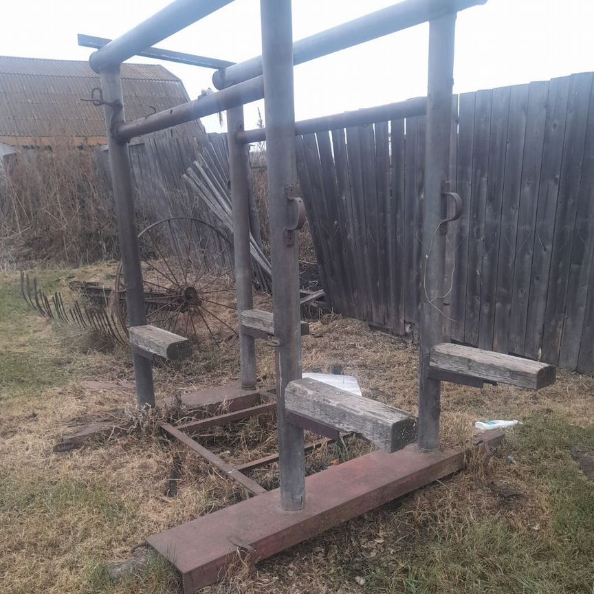 Станок для ковки лошадей