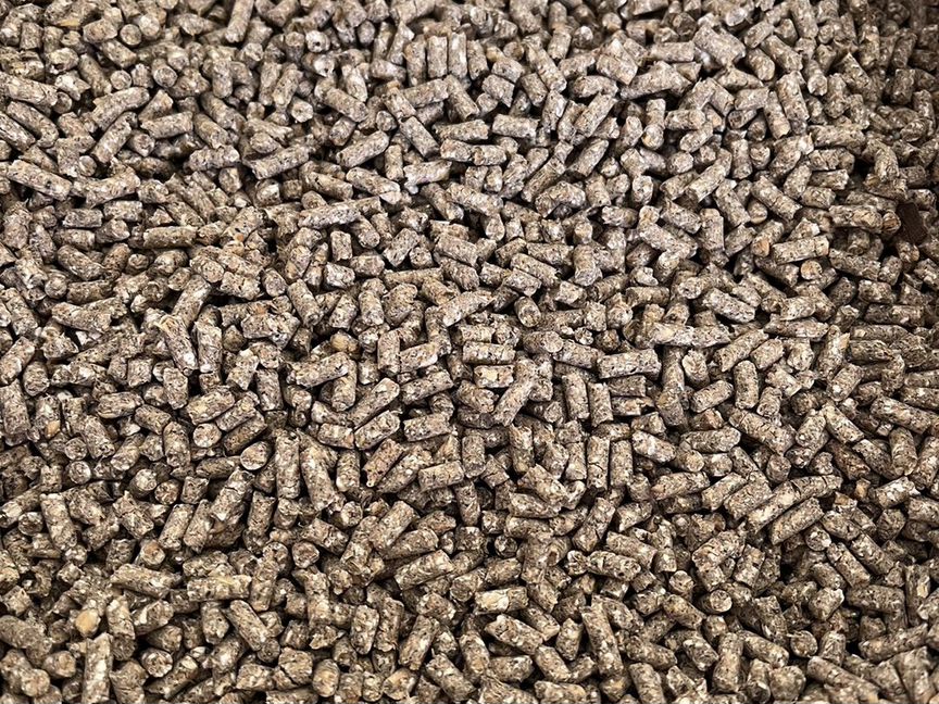 Комбикорм универсальный для с/х животных и птиц