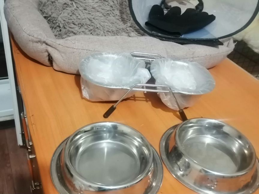 Миски для собак с подставкой