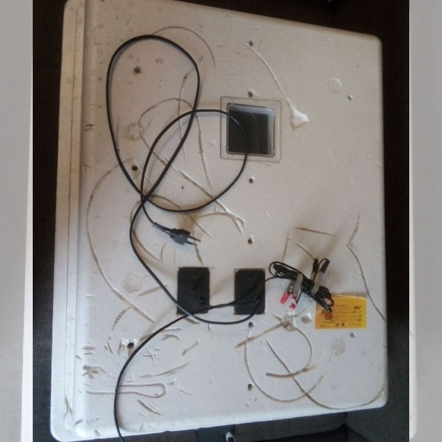 Инкубатор для яиц автоматический переворот