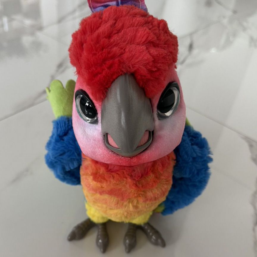 Говорящий попугай игрушка