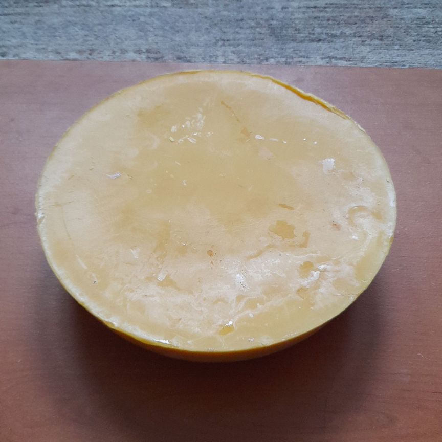 Воск пчелиный