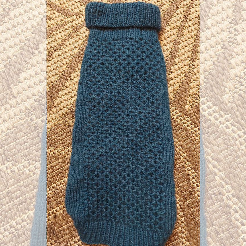 Свитер для маленькой собаки