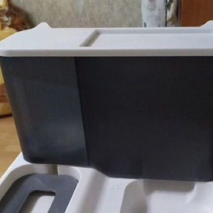 Продам автокррмушку и фонтан для животных