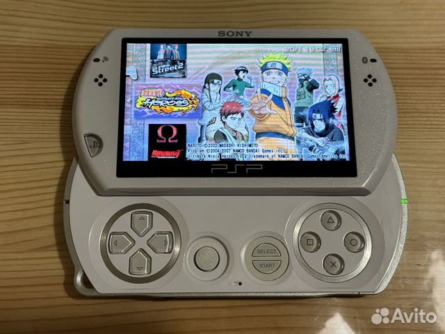 Sony PSP GO белая 16+8gb прошитая с играми купить в Москве ...