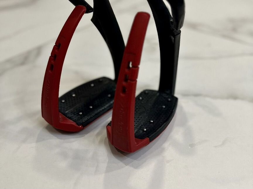 Стремена freejump