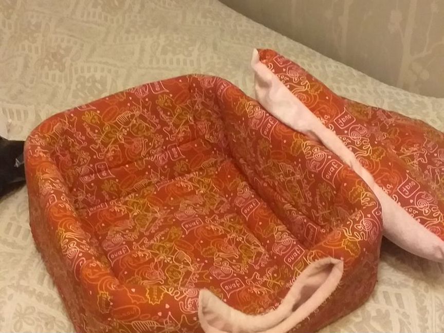 Продам домик для кошки