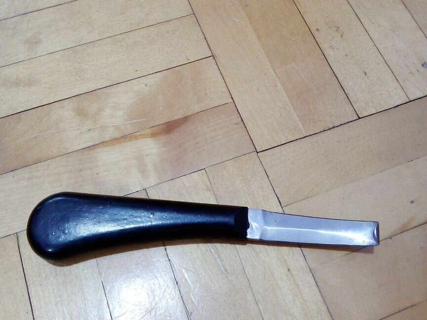 Нож копытный