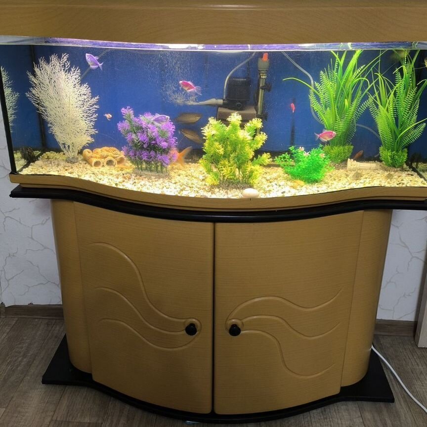 Продам аквариум с тумбой