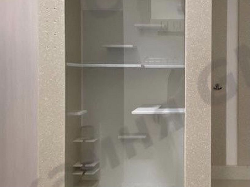 Витрина из искусственного камня для шиншиллы