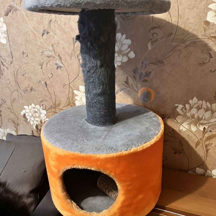 Когтеточка с домиком бу