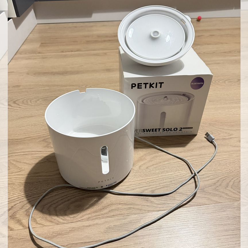 Автоматическая поилка petkit