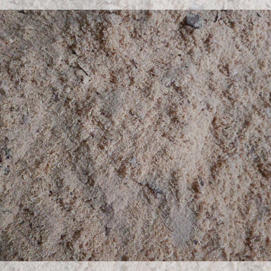 Опилки в мешках