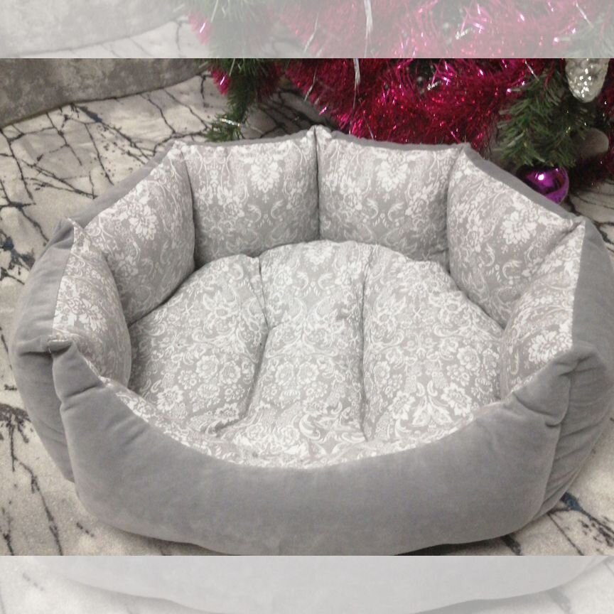 Лежанка для кошек и небольших пород собак