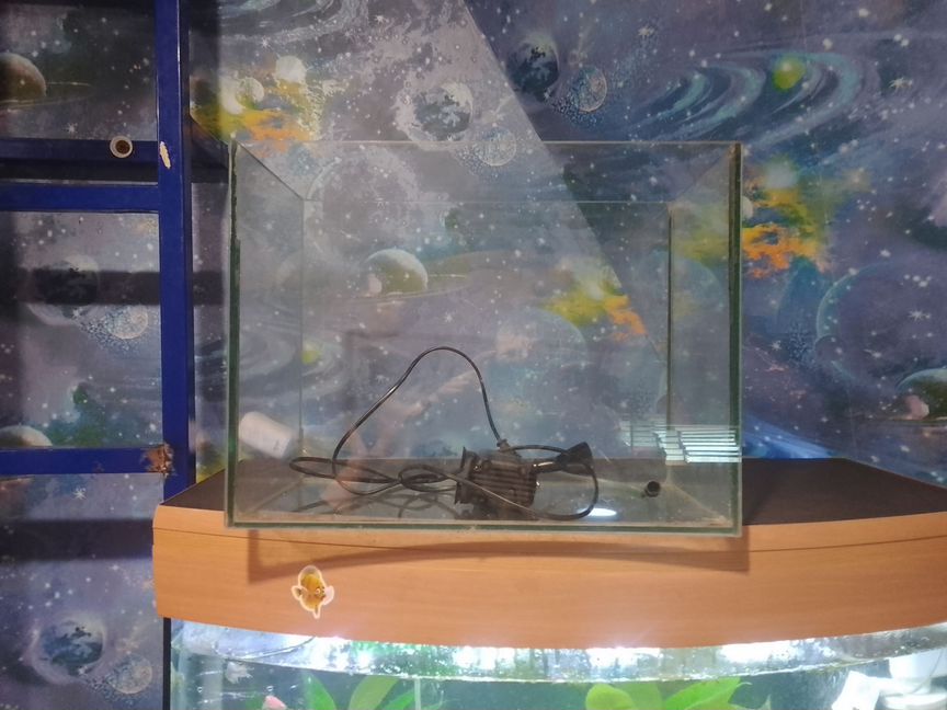 Продам аквариум