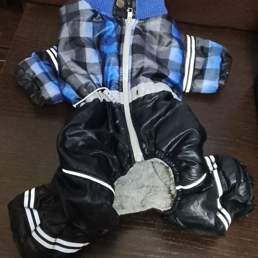 Комбинезон для маленькой собачки теплый