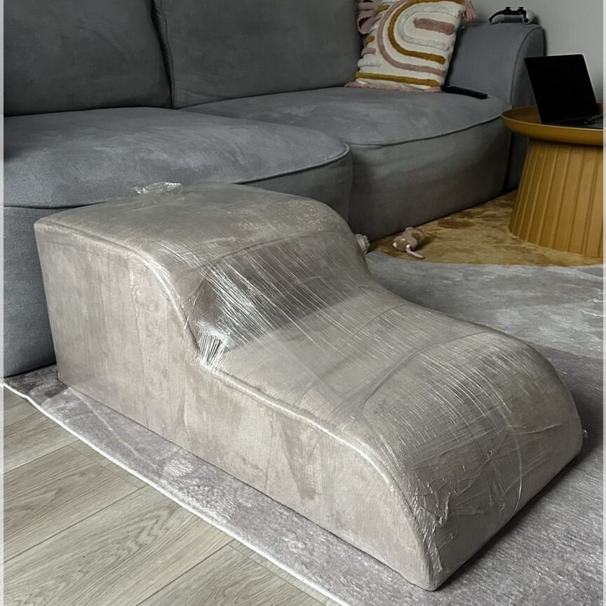 Ступенька (лесенка) для собак