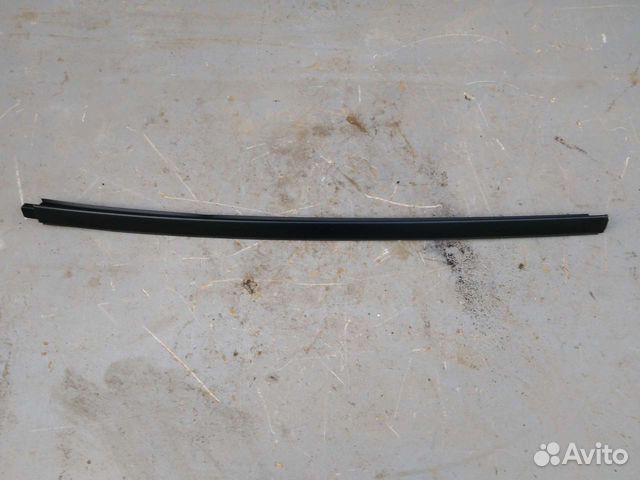 Молдинг лобового стекла левый Hyundai Grand Starex купить в Москве ...