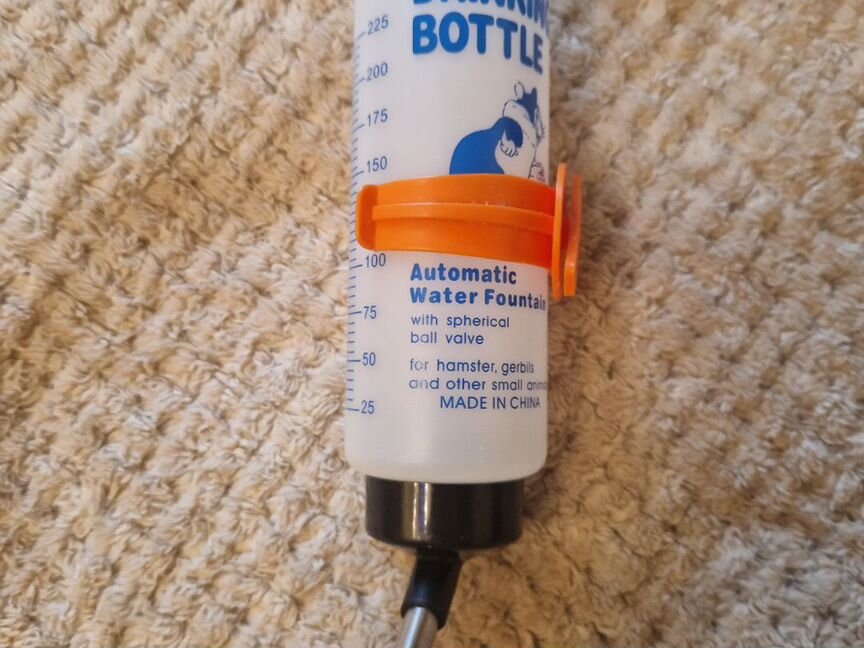 Поилки для грызунов 250 и 100 мл