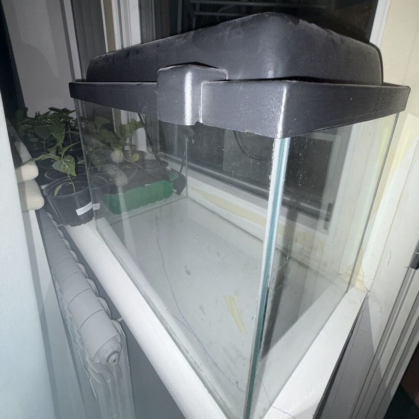 Аквариум с подсветкой