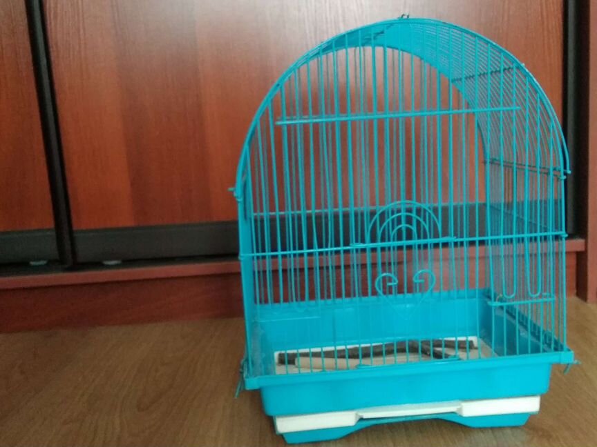 Клетка для попугая и колесо