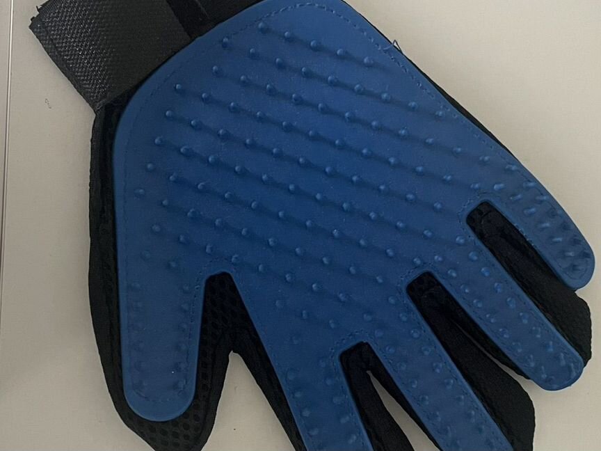 Перчатка для высемывании шерсти