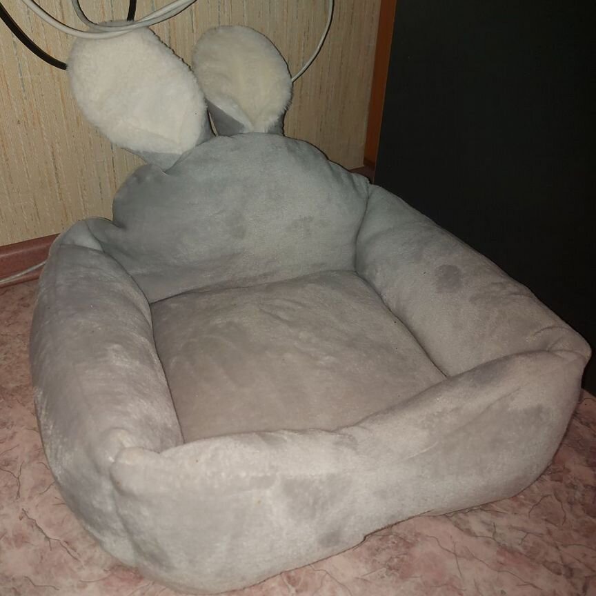 Лежанка для кошек