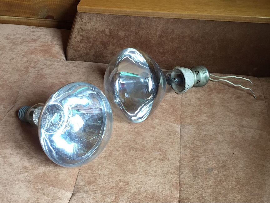 Лампа обогревающая с патроном для телят и цыплят