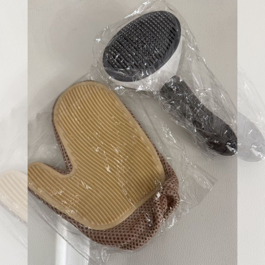 Набор новых расчесок