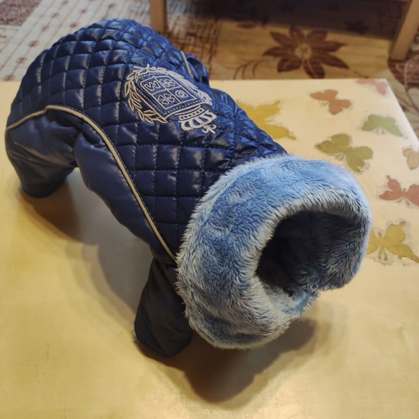 Комбинезон для маленькой собаки