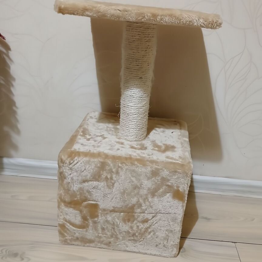 Когтеточка с домиком бу