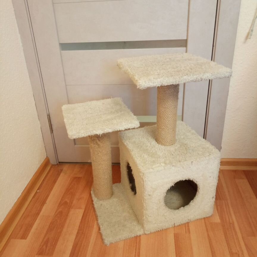 Когтеточка домик для кошки бу