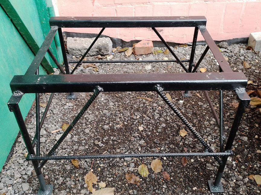 Подставки для ульев