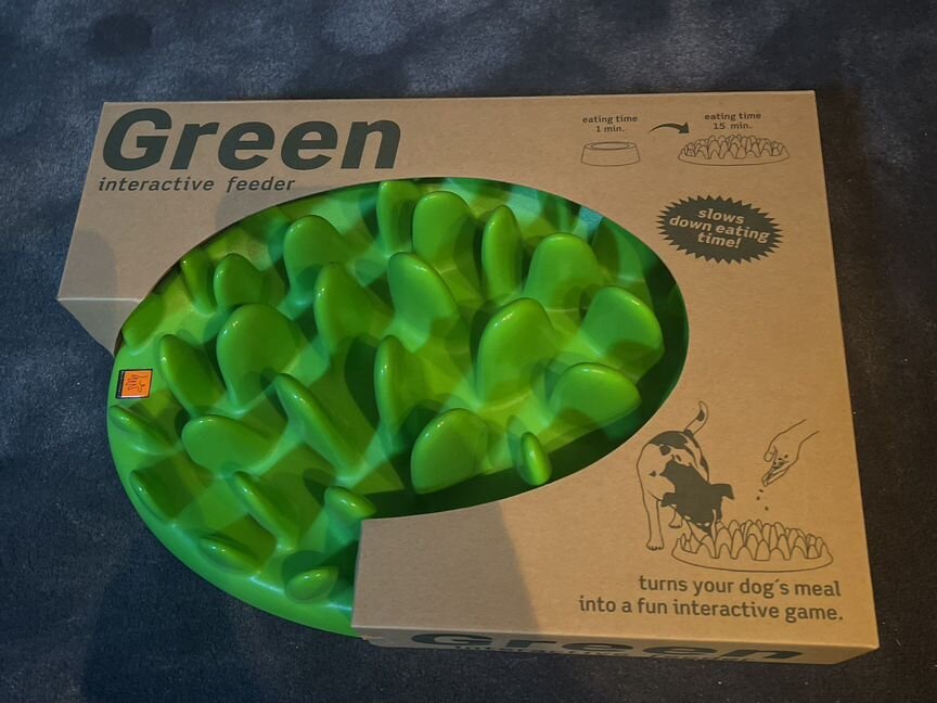 Кормушка для собак. Green interactive feeder