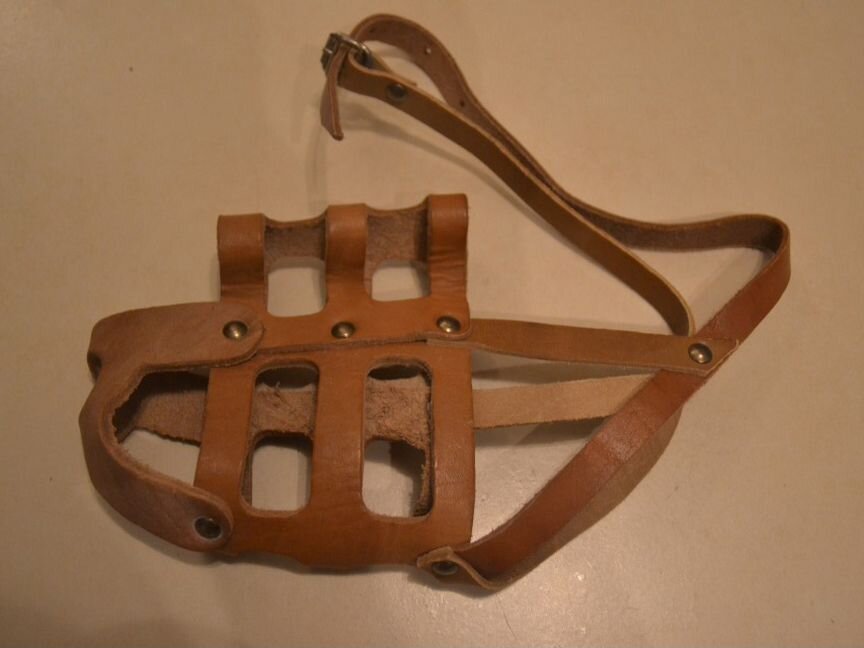 Намордник кожаный новый