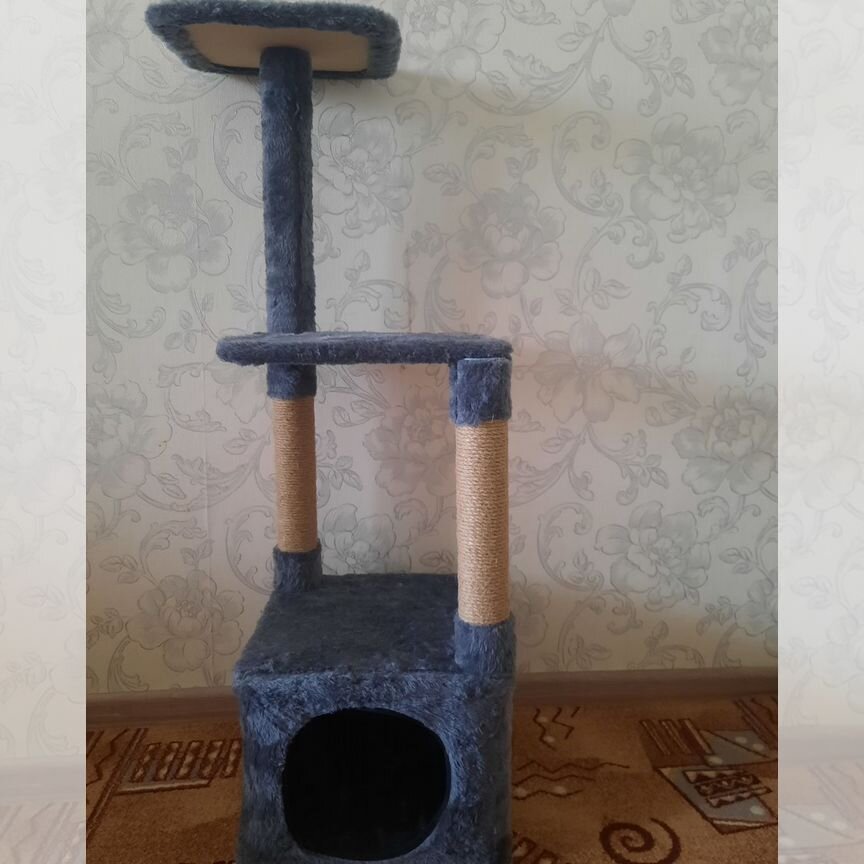 Домик для кошек,трехэтажный