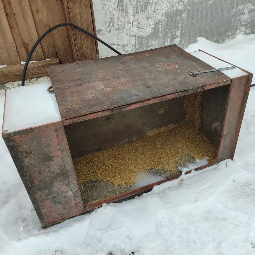 Ящик для хранения зерна