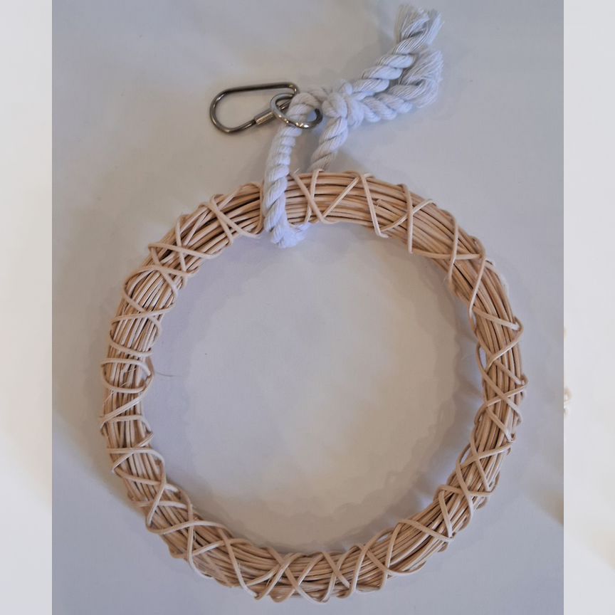 Качель-кольцо для птиц с карабином