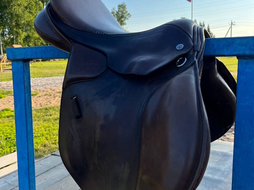 Седло для лошади универсальное