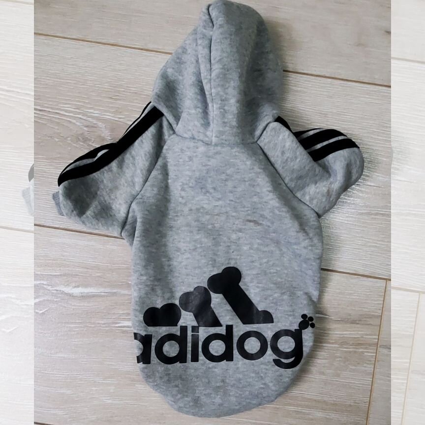 Одежда для маленькой собачки или кошек