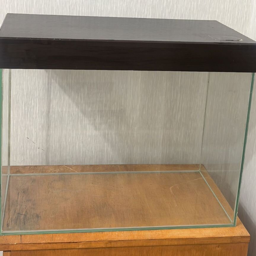 Аквариум прямоугольный с крышкой на 90 литров